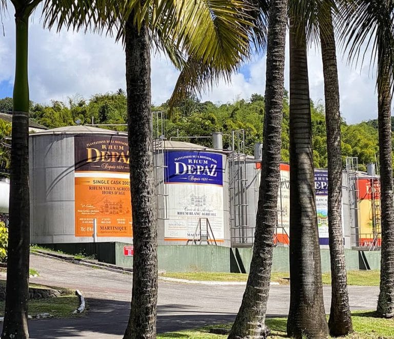 Histoire et visite du château et de la distillerie Depaz